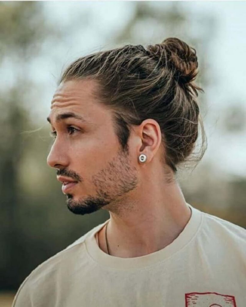 Bật mí những kiểu tóc Man Bun độc đáo và thịnh hành nhất hiện nay